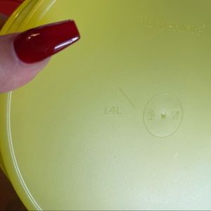 Tupperware | Kitchen | Tupperware Classic Fridge Bowls Set | Poshmark